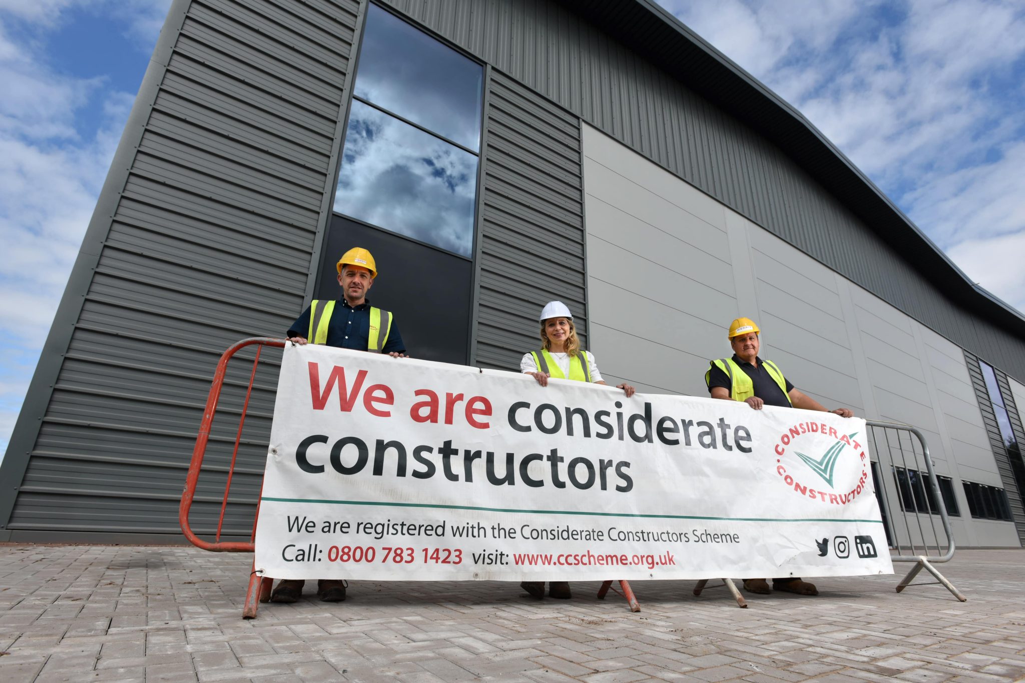 Hortonwood 45 team awarded ‘excellent’ rating from Considerate Constructors - Morris Property